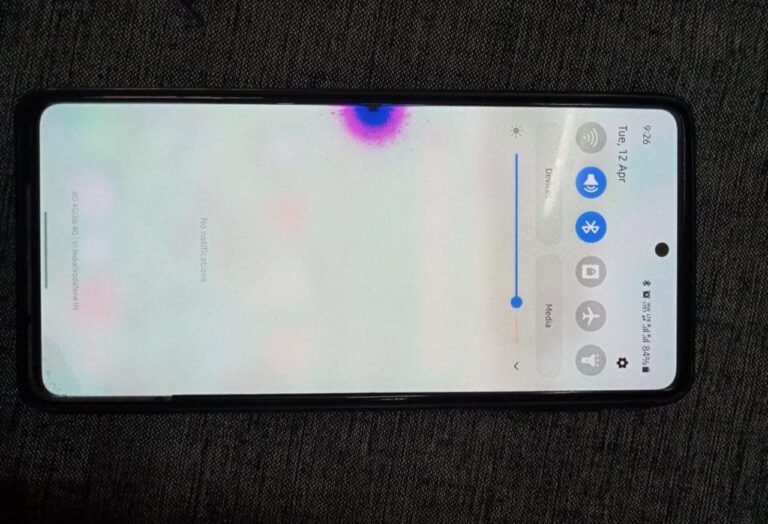 How to Fix Pink, Purple or Blue Spot on Phone Screen (Proven Tips ...